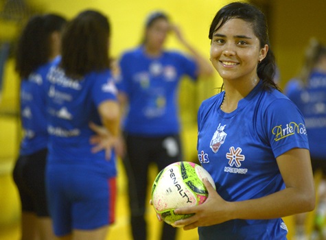 ISA - Elas no ataque