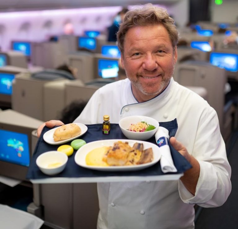 Comida francesa no menu nas alturas - Liana Sabo