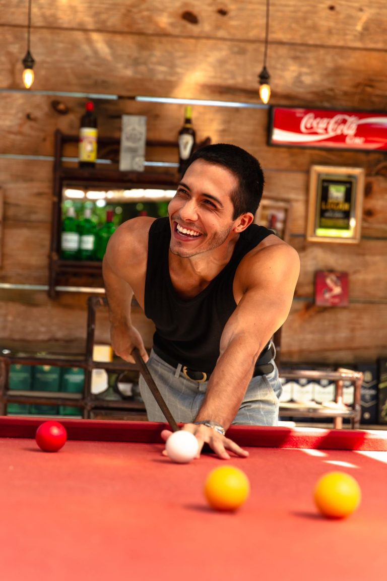 Rafael Gualandi busca seus objetivos com unhas e dentes - Próximo Capítulo