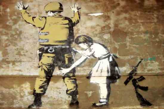 Banksy-Police-State - Segurança Pública